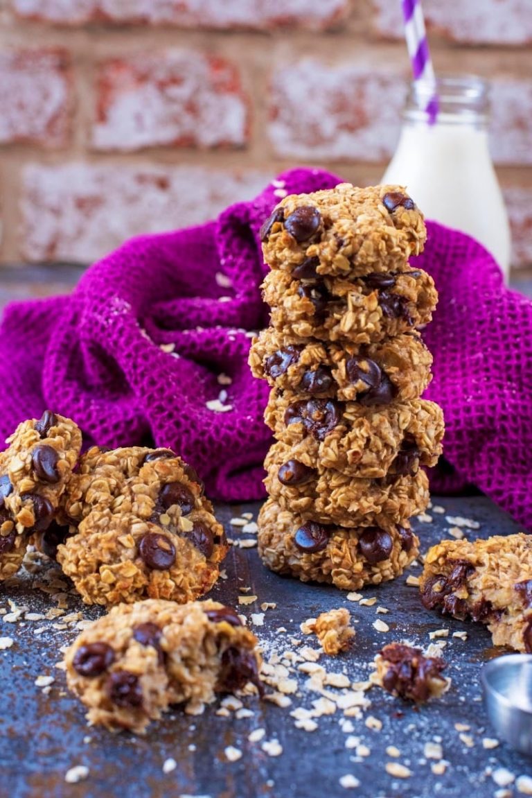 Easy to Pack Road Trip Snacks make a delicious mid-day treat