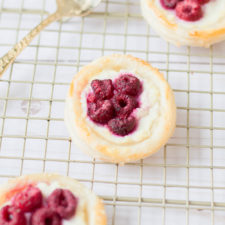 Easy, Light, Flaky Raspberry Puff Pastry Tart Recipe