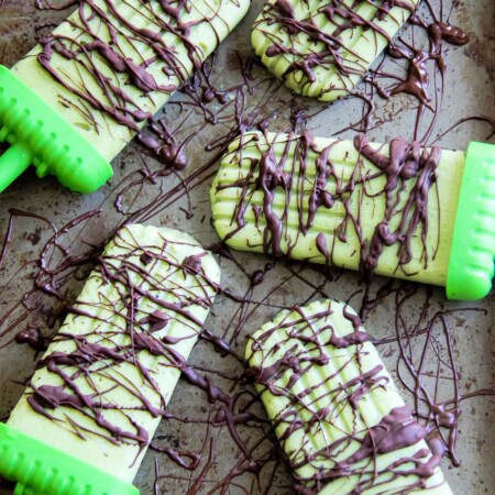 Healthy Avocado Popsicles to cater to your sweet tooth.