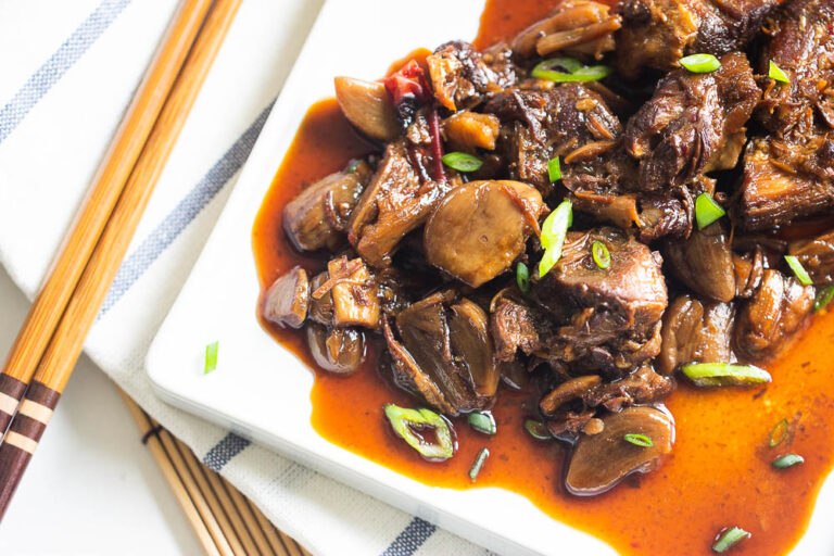 Slow Cooking Shanghai Pork Belly | www.brunchnbites.com