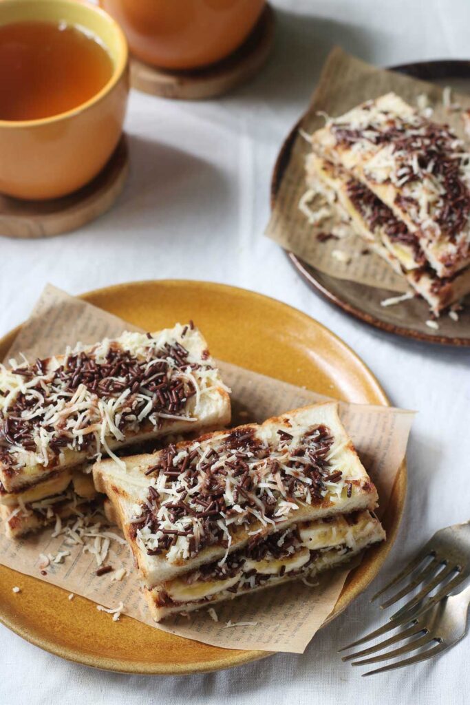 Easy & comforting roti bakar (Indonesian toasted bread) recipe