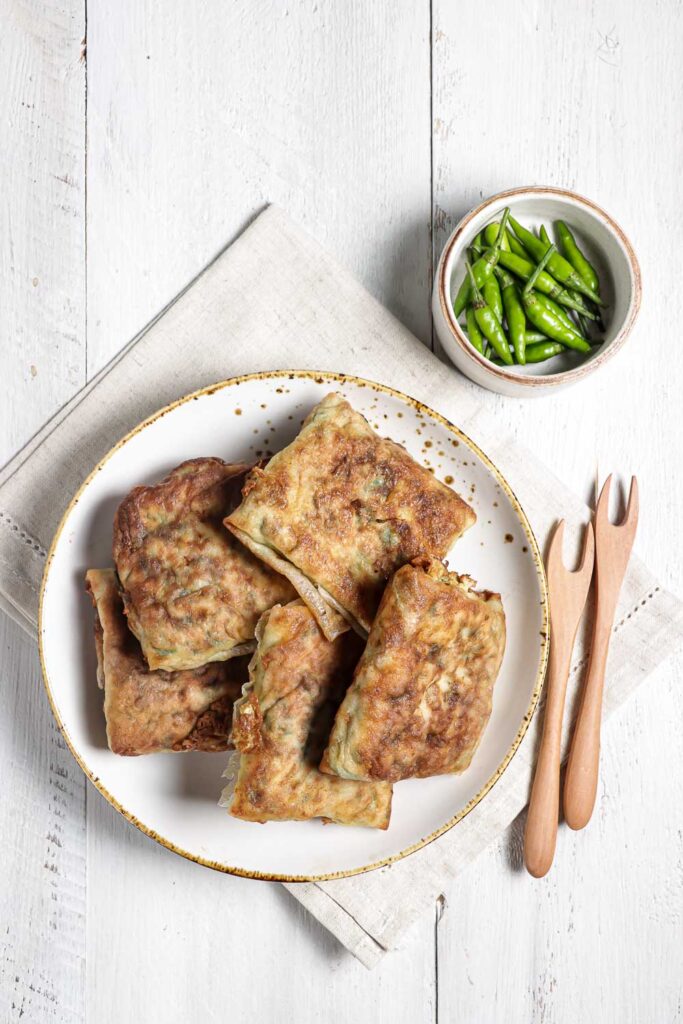 Easy recipe for Indonesian stuffed pancakes (martabak telor)