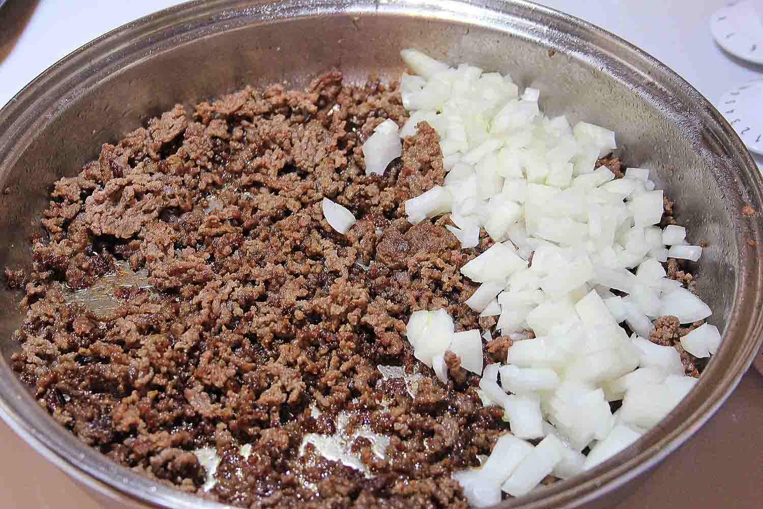 These mini beef tacos will be your new favorite snack!